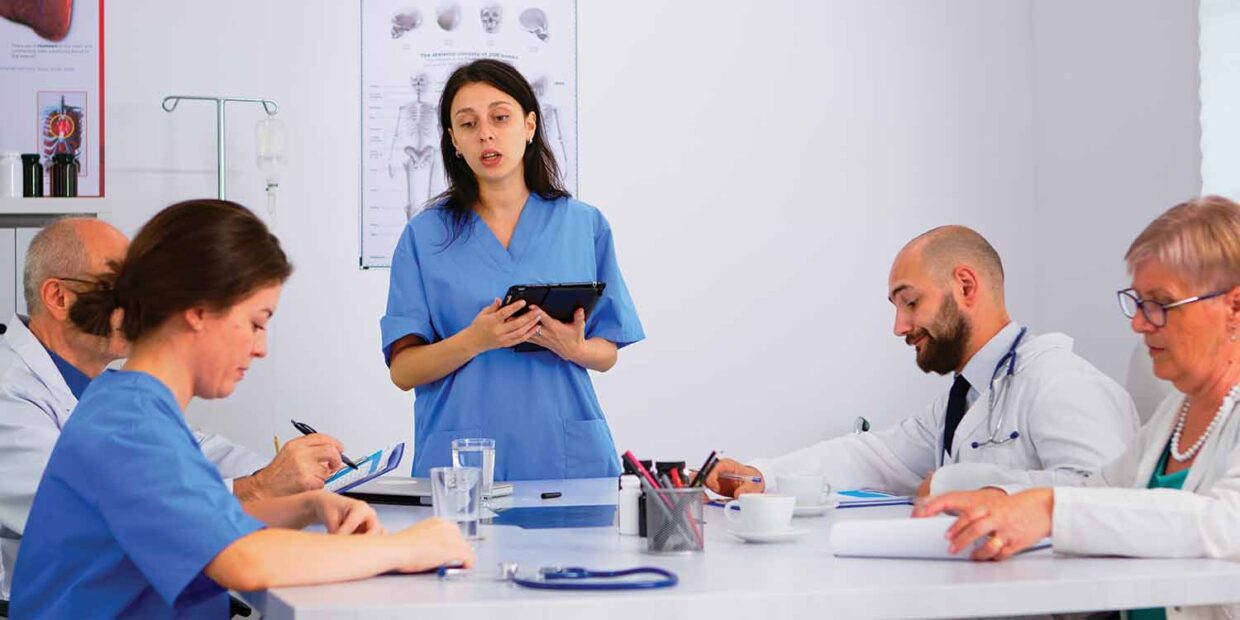 Best EHR for Mid Sized Practices - DocVilla